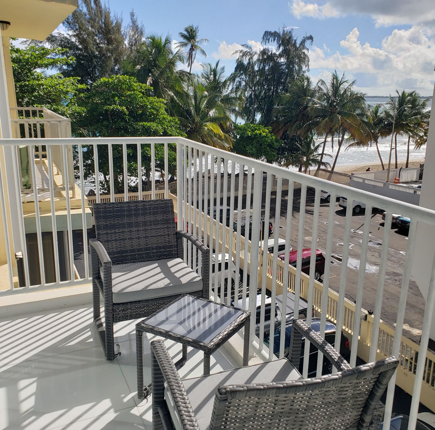 Reef Tower Ocean View Isla Verde Beach Access - Boricua Realty