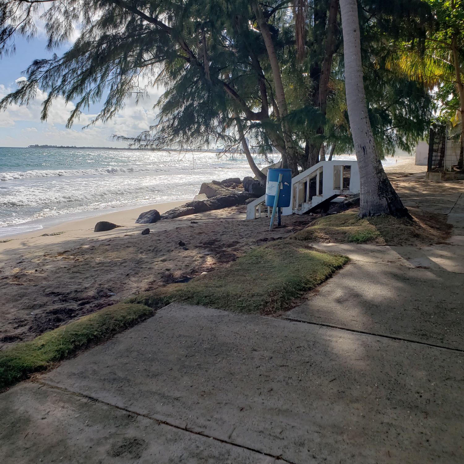 Reef Tower Ocean View Isla Verde Beach Access - Boricua Realty